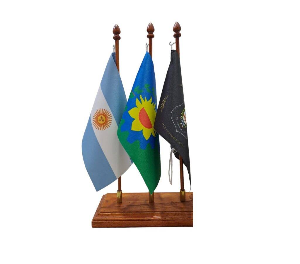 Base Banderín 5 mástil con Bandera para escritorio - QLQ Táctico